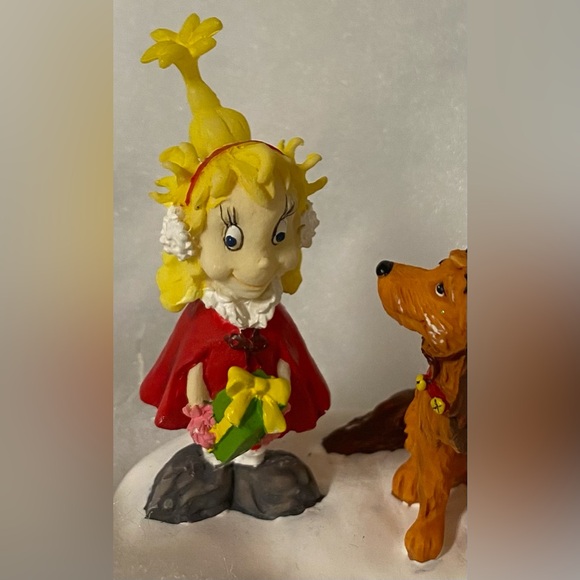 Department 56 | Holiday | Dept 56 Snow Village Cindy Lou Whos House The ...